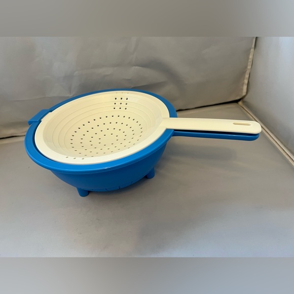 Tupperware | Kitchen | Tupperware Blue And White Double Colander | Poshmark
